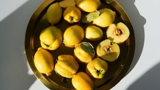 Kweepeer: alles over deze vrucht | Albert Heijn