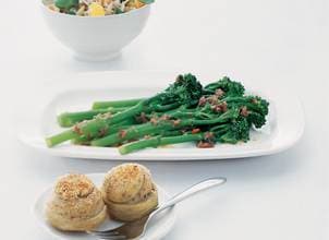 Bimi met ansjovisolie recept - Allerhande | Albert Heijn