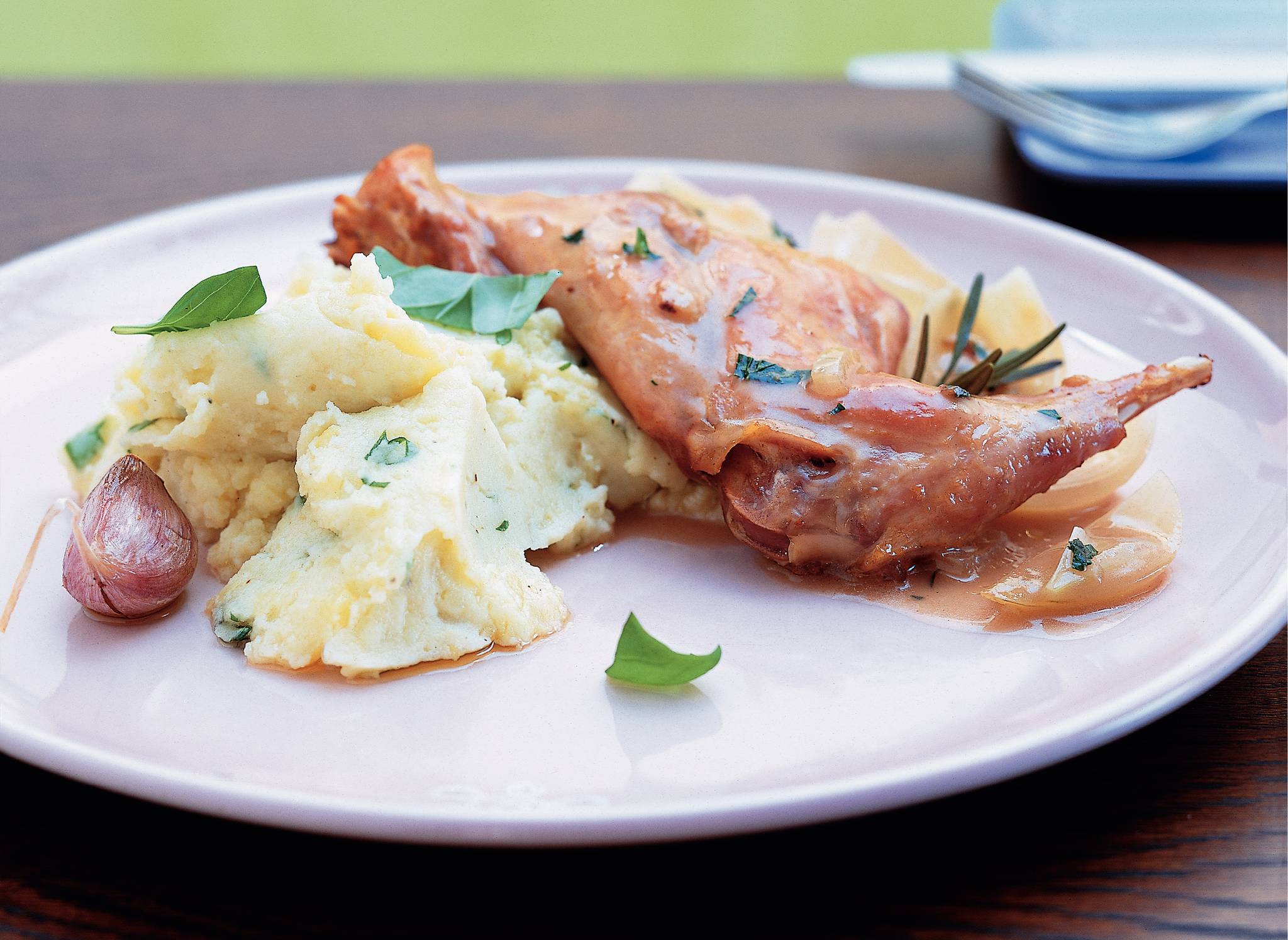 Aardappelpuree met gepofte knoflook recept - Allerhande | Albert Heijn