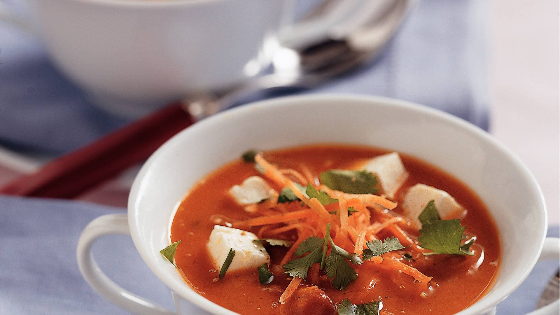 Kerriesoep met wortel en koriander recept - Allerhande | Albert Heijn