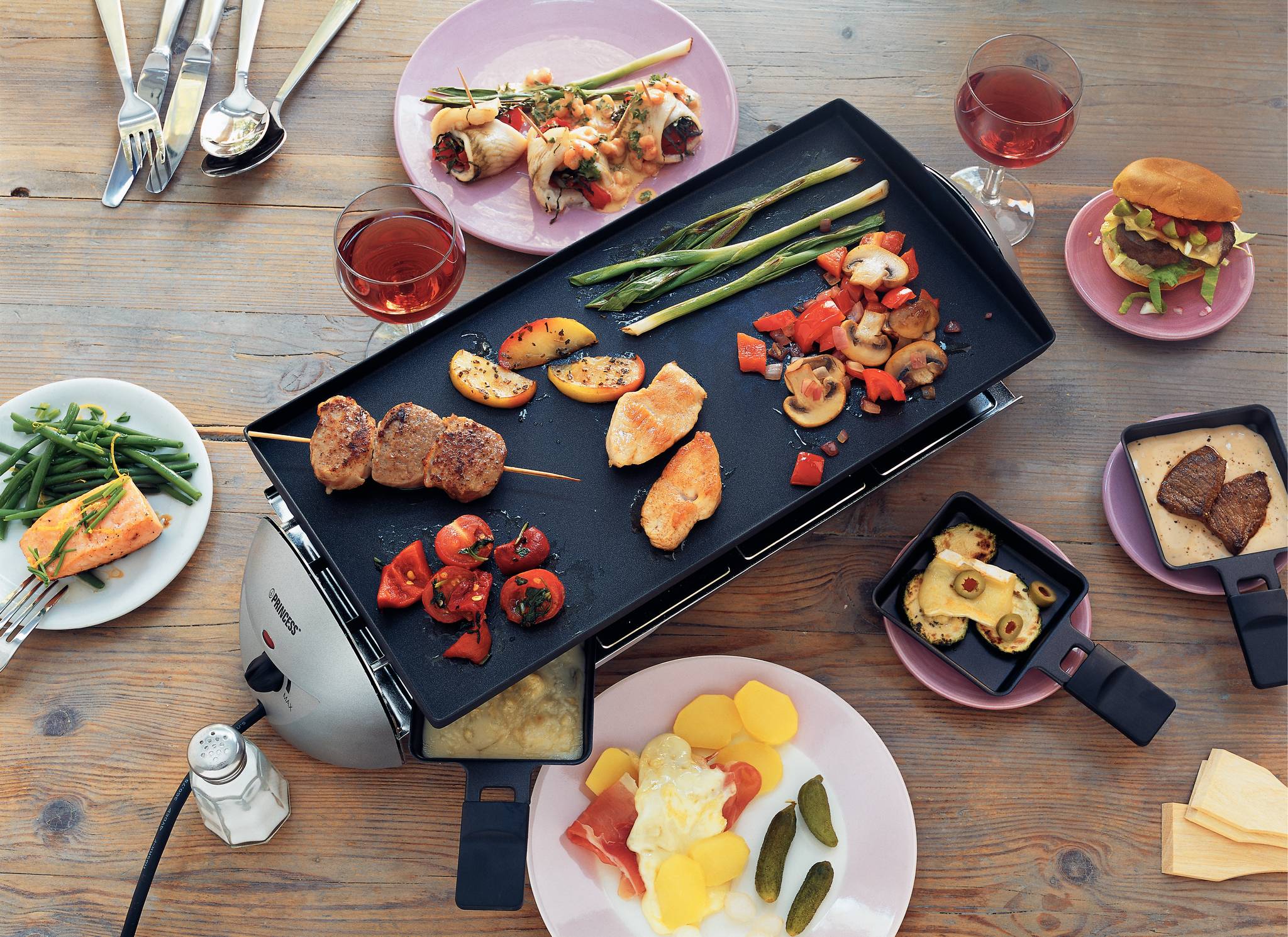 Klassieke Zwitserse raclette recept - Allerhande | Albert Heijn