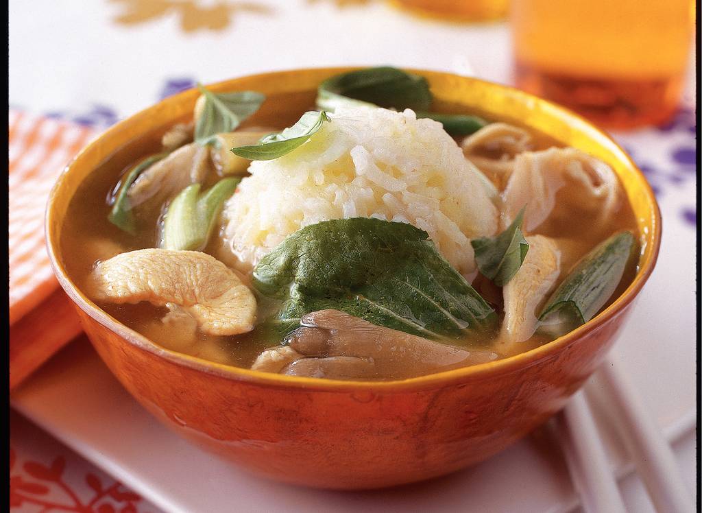 Kippensoep met kipbroodjes recept - Allerhande | Albert Heijn België