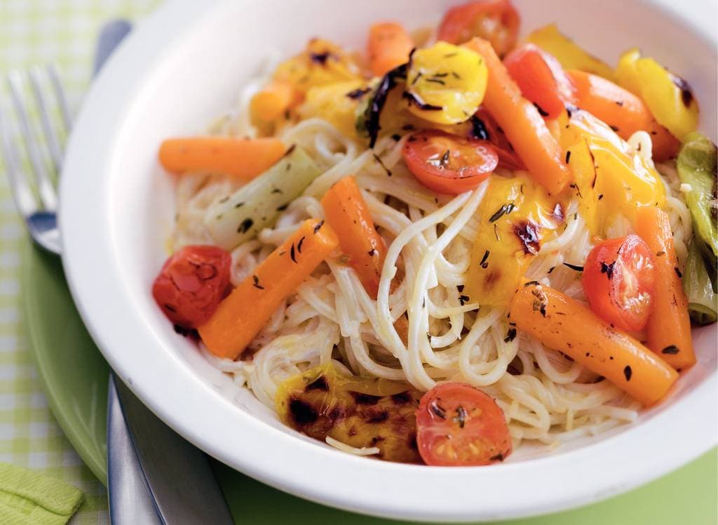 Romige spaghetti met voorjaarsgroenten recept - Allerhande | Albert Heijn