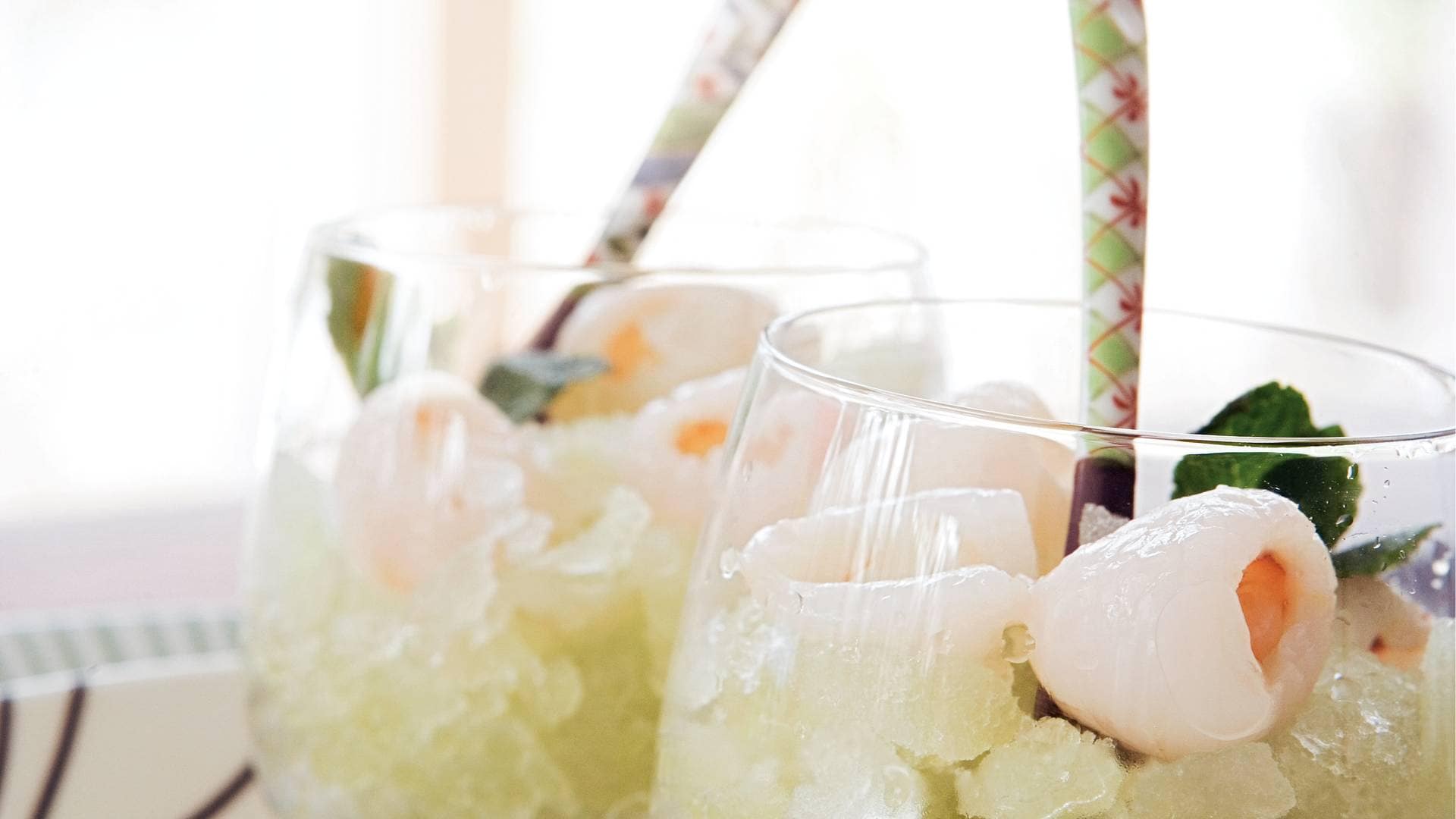 Granita van groene thee met lychee recept - Allerhande | Albert Heijn ...