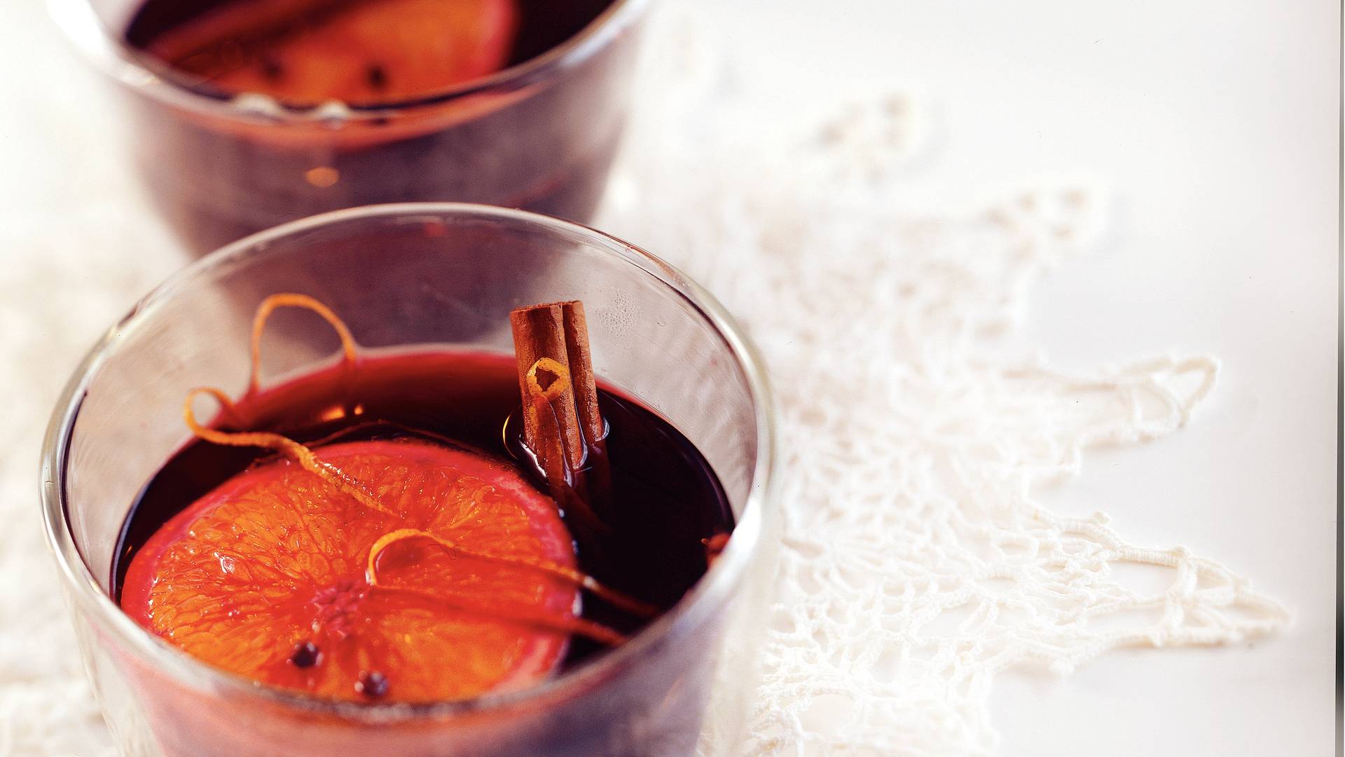 Warme bisschopswijn recept - Allerhande | Albert Heijn België