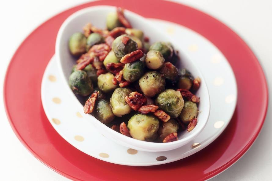 Gewokte spruitjes met pecannoten recept - Allerhande | Albert Heijn