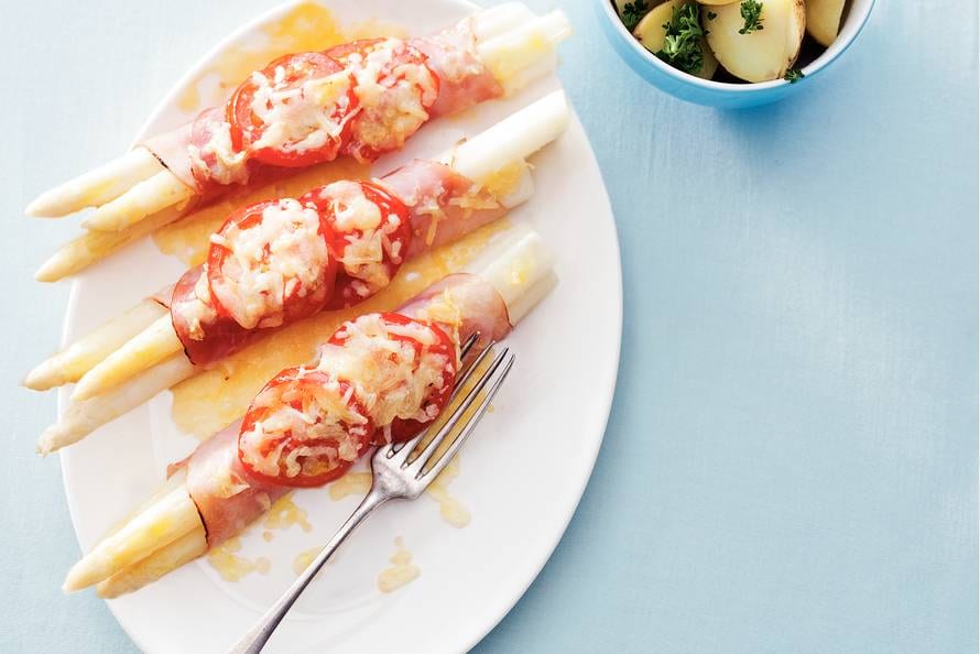 Asperges met kaas, tomaat en beenham recept - Allerhande | Albert Heijn