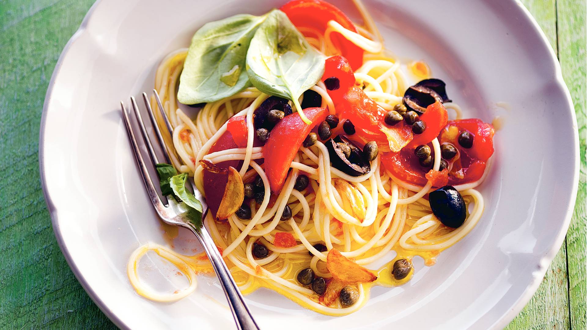 Spaghettini met tomaat recept - Allerhande | Albert Heijn