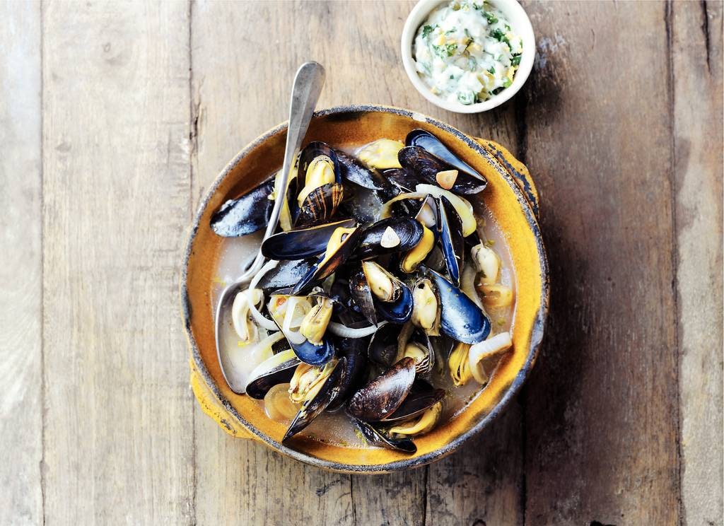 Basisrecept klassieke mosselen recept - Allerhande | Albert Heijn