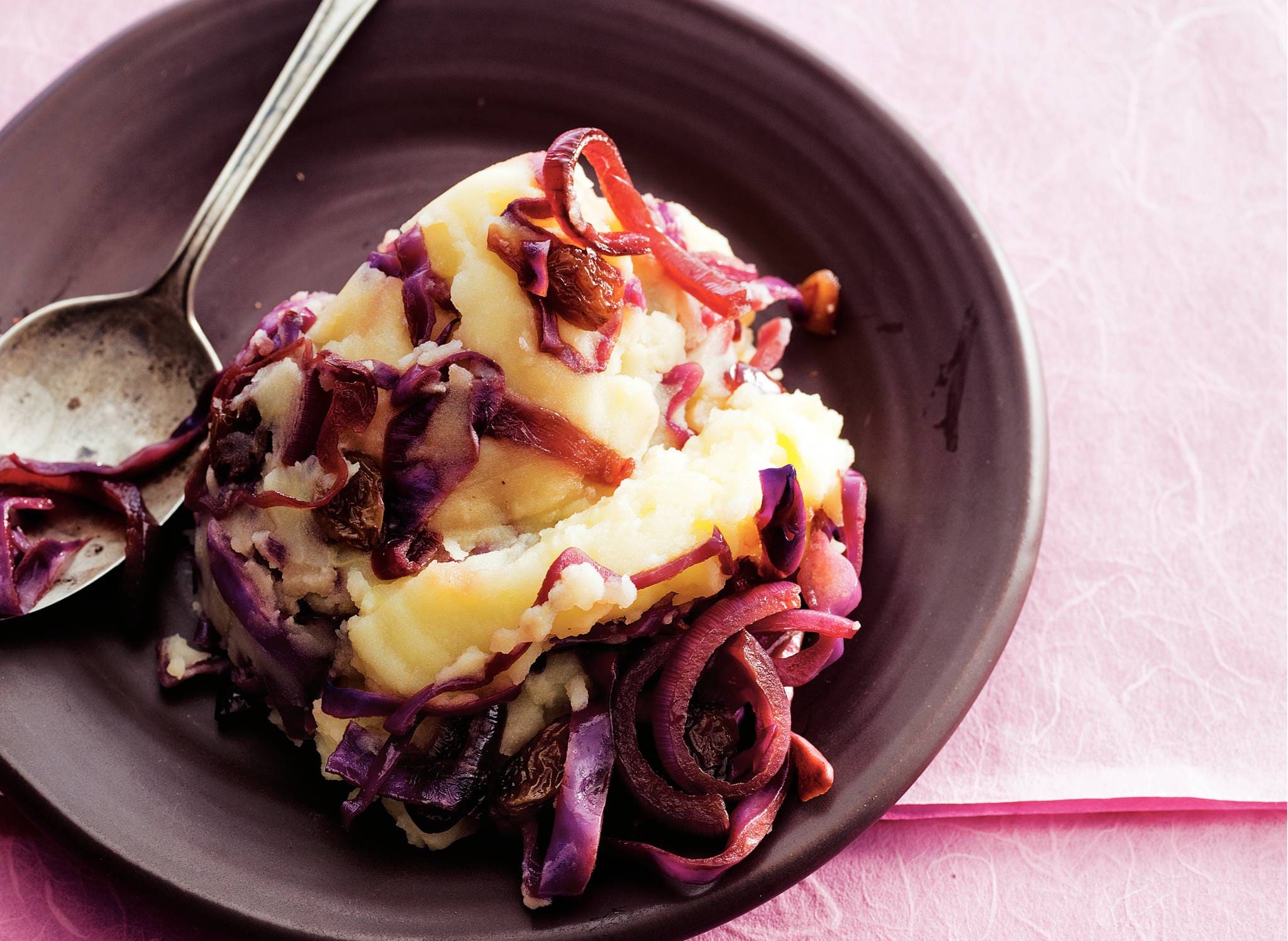 Puree met rodekool en rozijnen recept - Allerhande | Albert Heijn