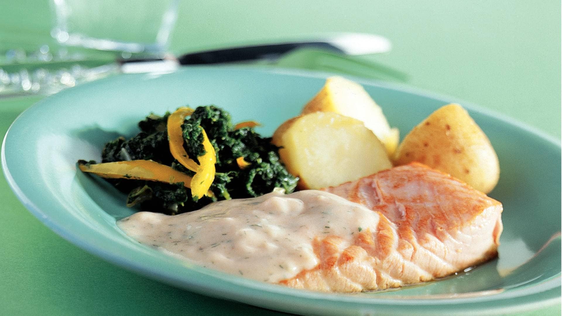 Zalmfilet met spinazie recept - Allerhande | Albert Heijn