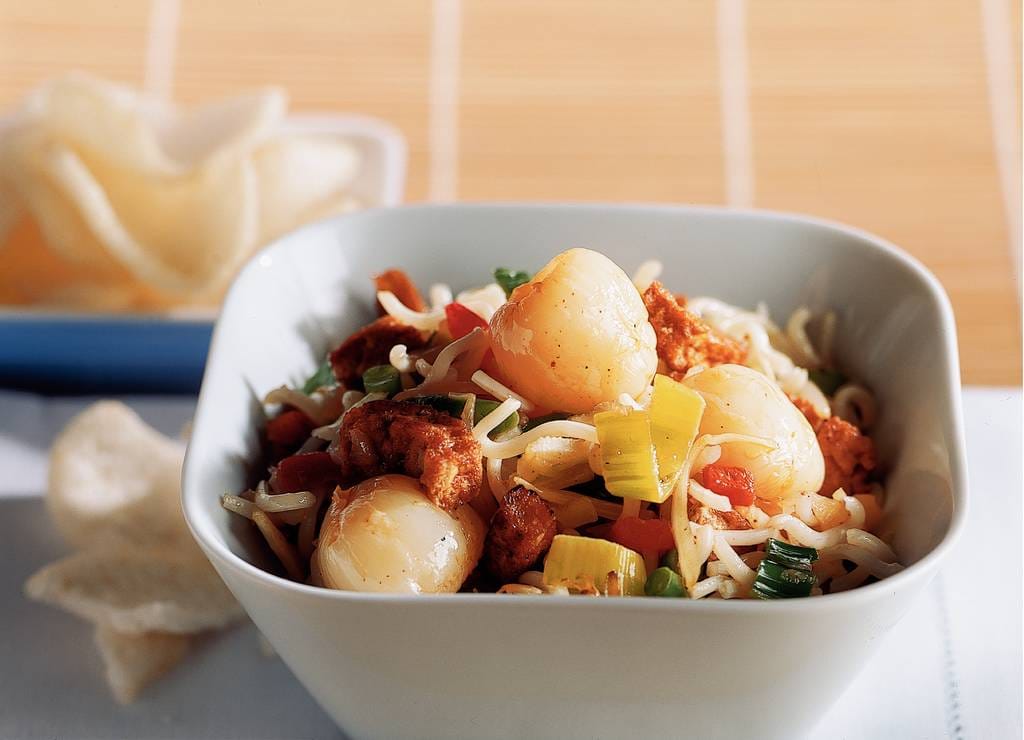 Lychee: alle informatie + recepten op een rij | Allerhande