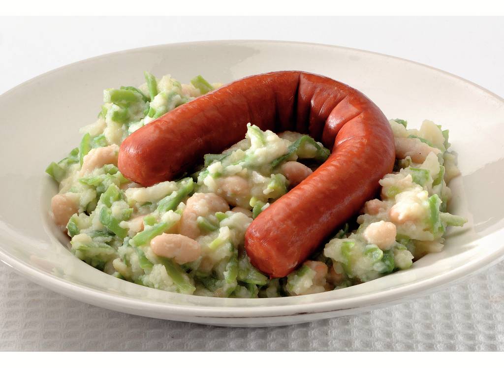 Stamppot vergeten groenten met rookworst recept - Allerhande | Albert Heijn