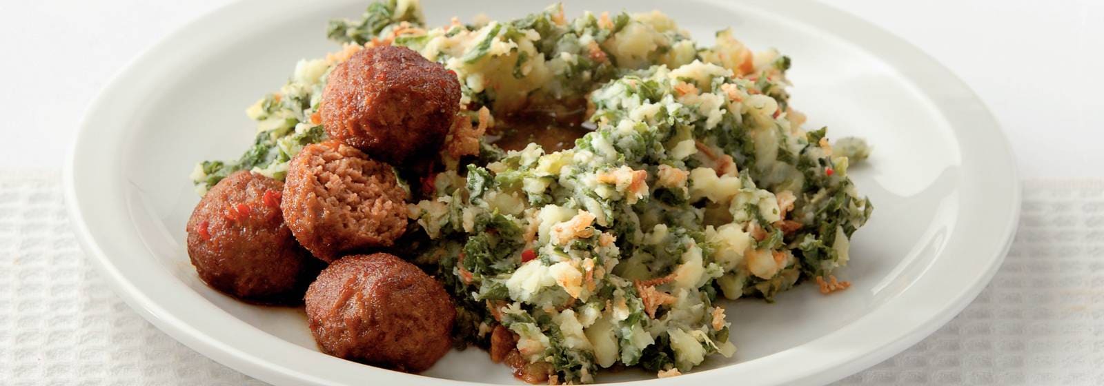 Gepeperde boerenkoolstamppot recept - Allerhande | Albert Heijn