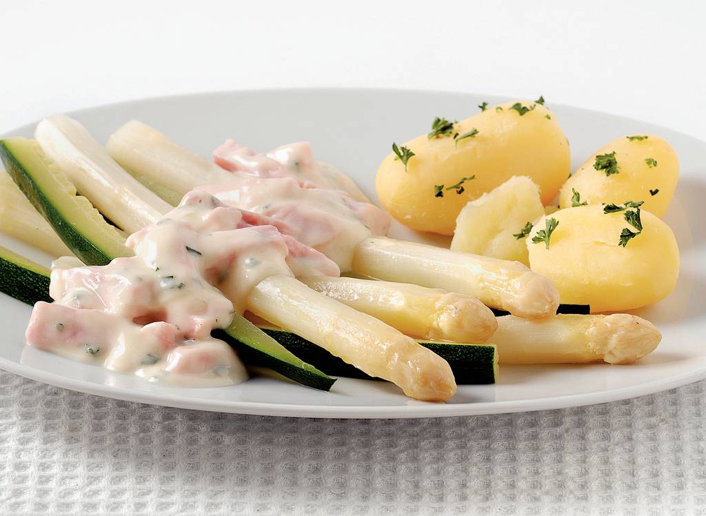 Asperges met beenham en krieltjes recept - Allerhande | Albert Heijn