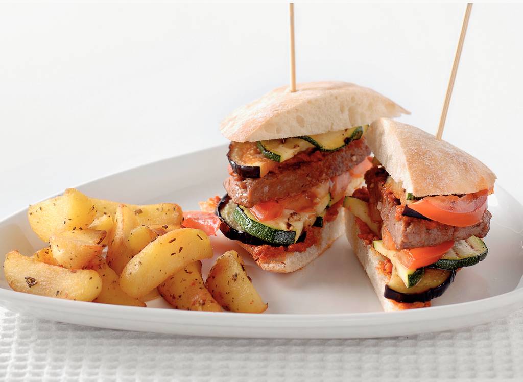 Burger à la pizzaiola recept - Allerhande | Albert Heijn