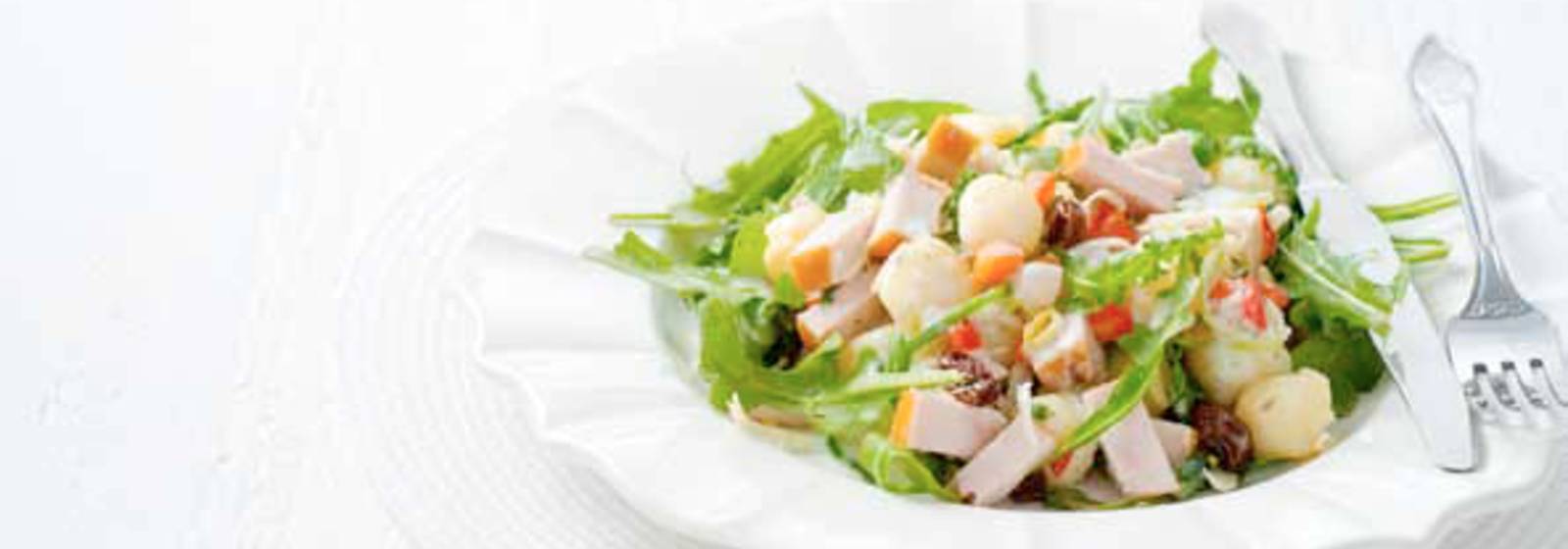 Maaltijdsalade met krieltjes en rauwkost recept - Allerhande | Albert Heijn