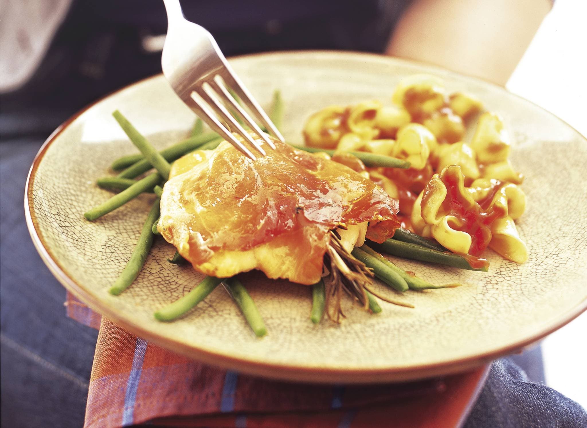 Pangasiusfilet met serranoham recept - Allerhande | Albert Heijn