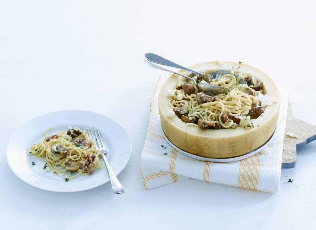 Pasta in Italiaanse kaas recept - Allerhande | Albert Heijn