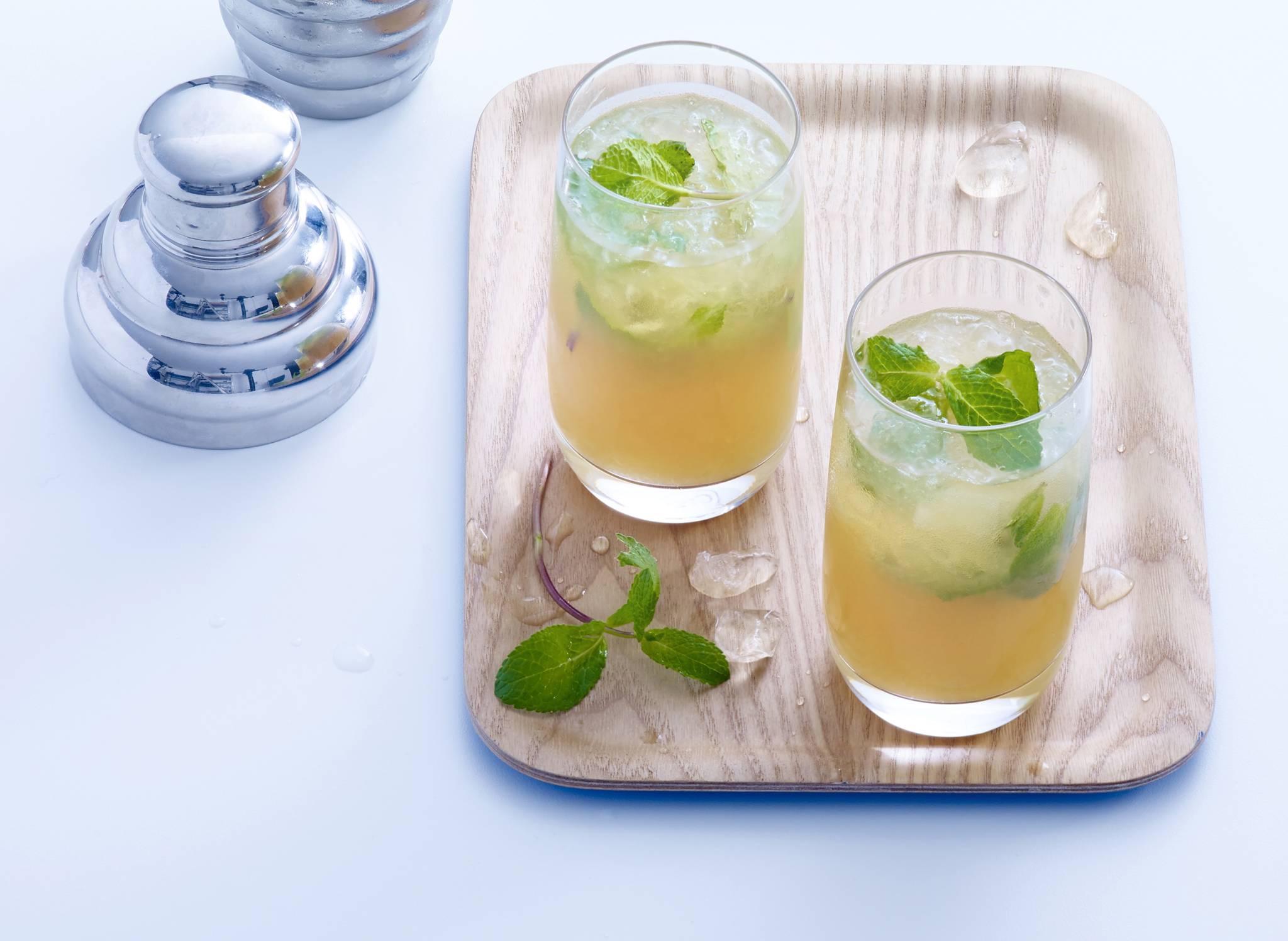 Cubaanse cocktail met munt en bruine rum. recept - Allerhande | Albert ...
