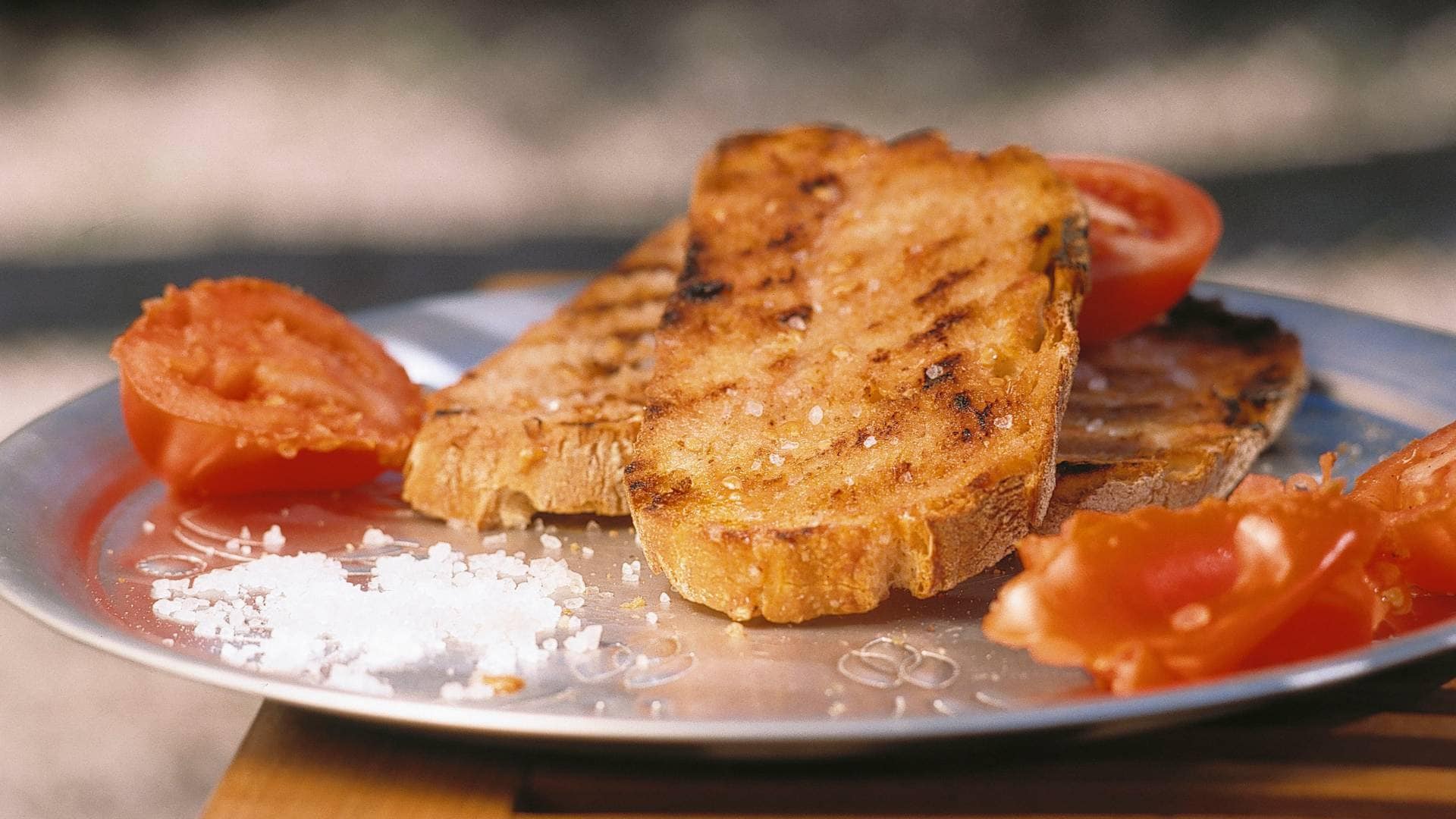 Spaans brood met tomaat en knoflook recept - Allerhande | Albert Heijn