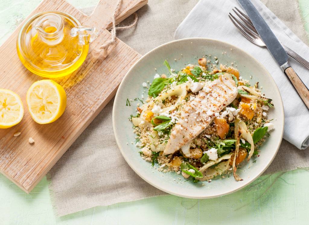 Gegrilde scholfilet met couscous-venkelsalade recept - Allerhande ...