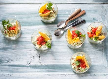 Mini-garnalencocktail met selderijmayo recept - Allerhande | Albert Heijn