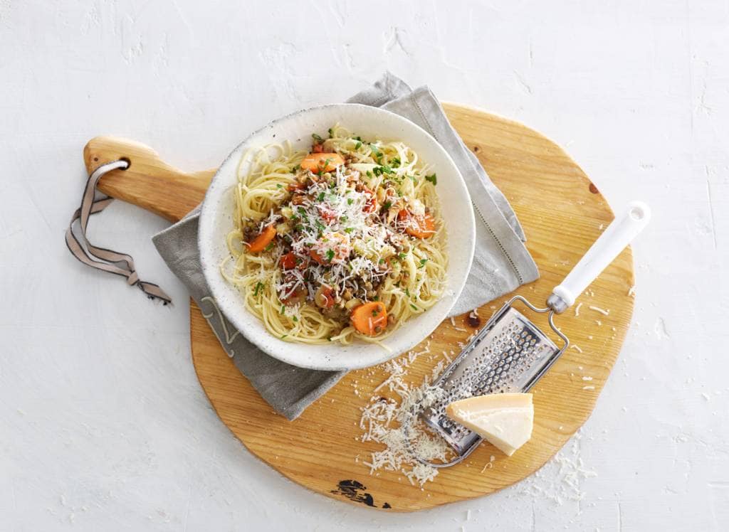 Spaghetti met worst en tomaat recept - Allerhande | Albert Heijn België