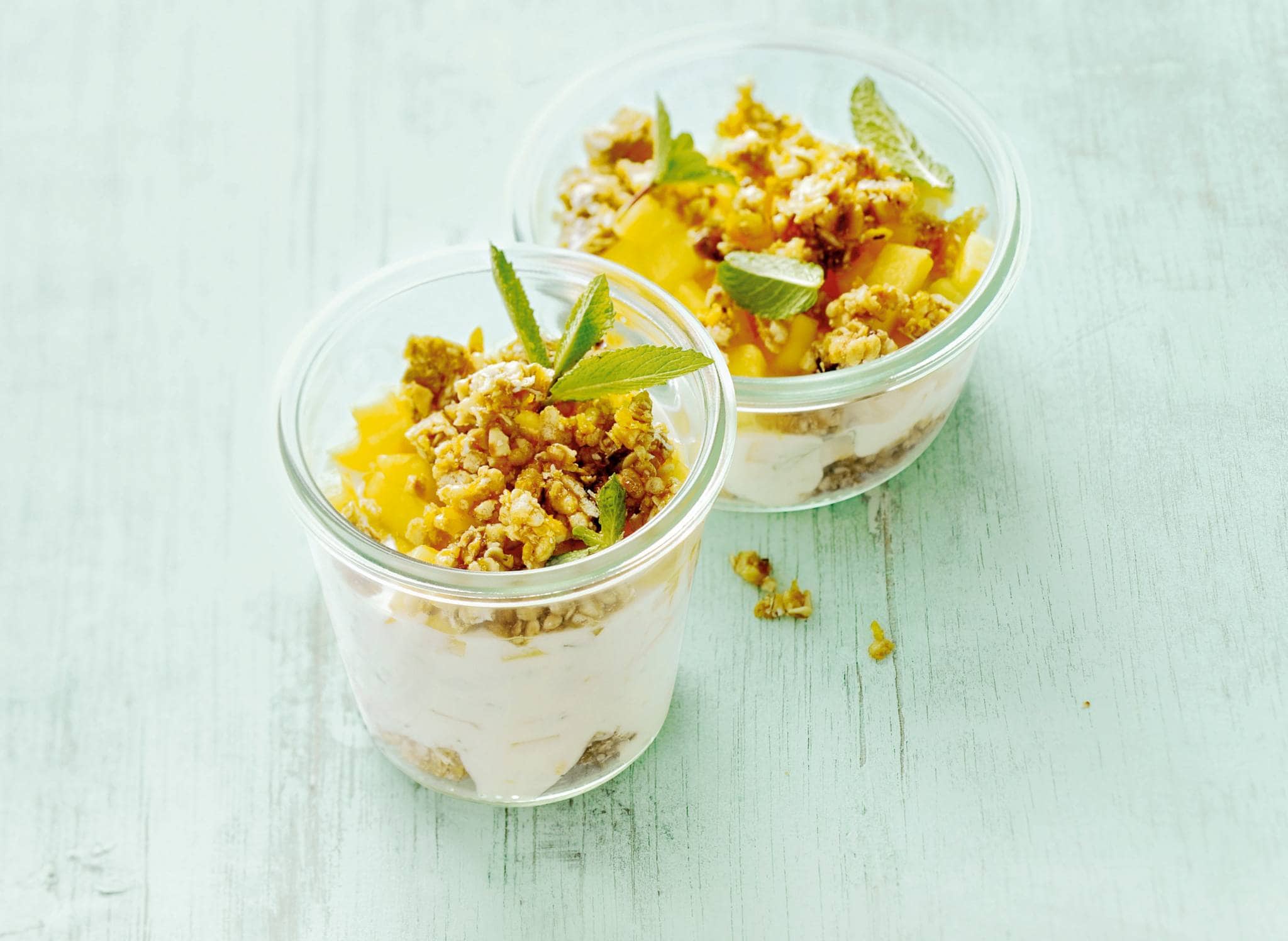 Magere kwark met kakifruit. recept - Allerhande | Albert Heijn