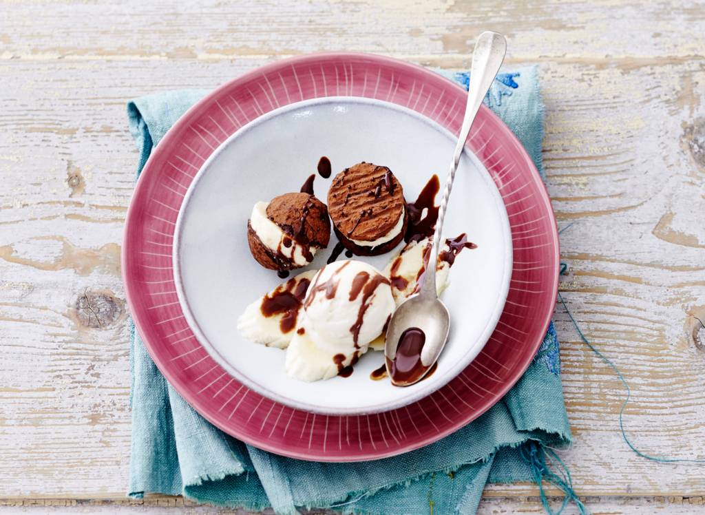 Chocoladesaus maken recept - Allerhande | Albert Heijn België