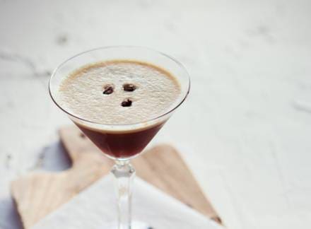 Espresso martini alcoholvrij recept - Allerhande | Albert Heijn
