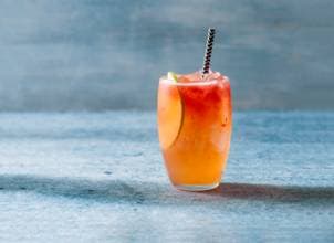 Ginger Strawberry Delight-mocktail recept - Allerhande | Albert Heijn