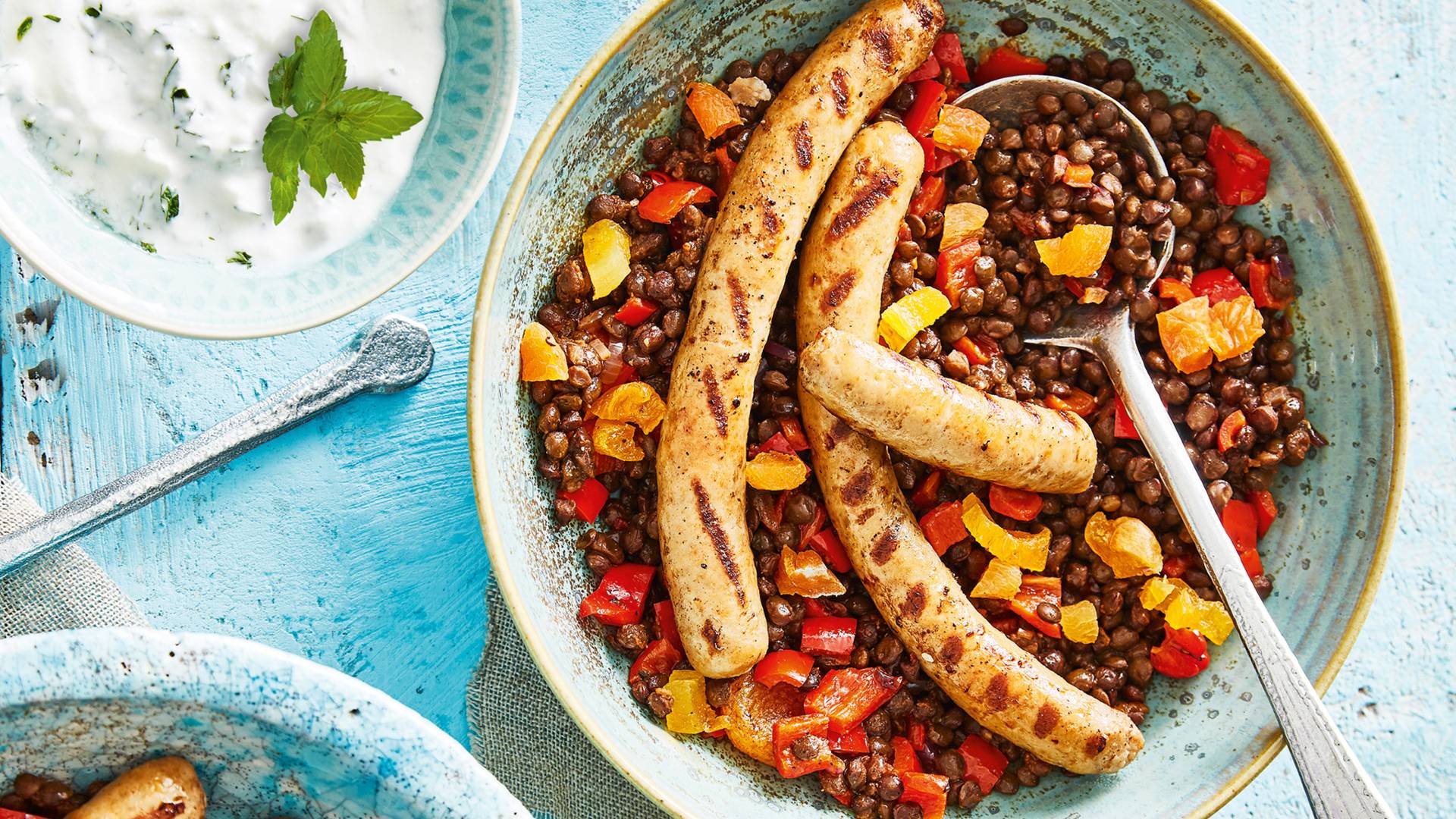 Linzenschotel met gegrilde chipolata recept - Allerhande | Albert Heijn ...