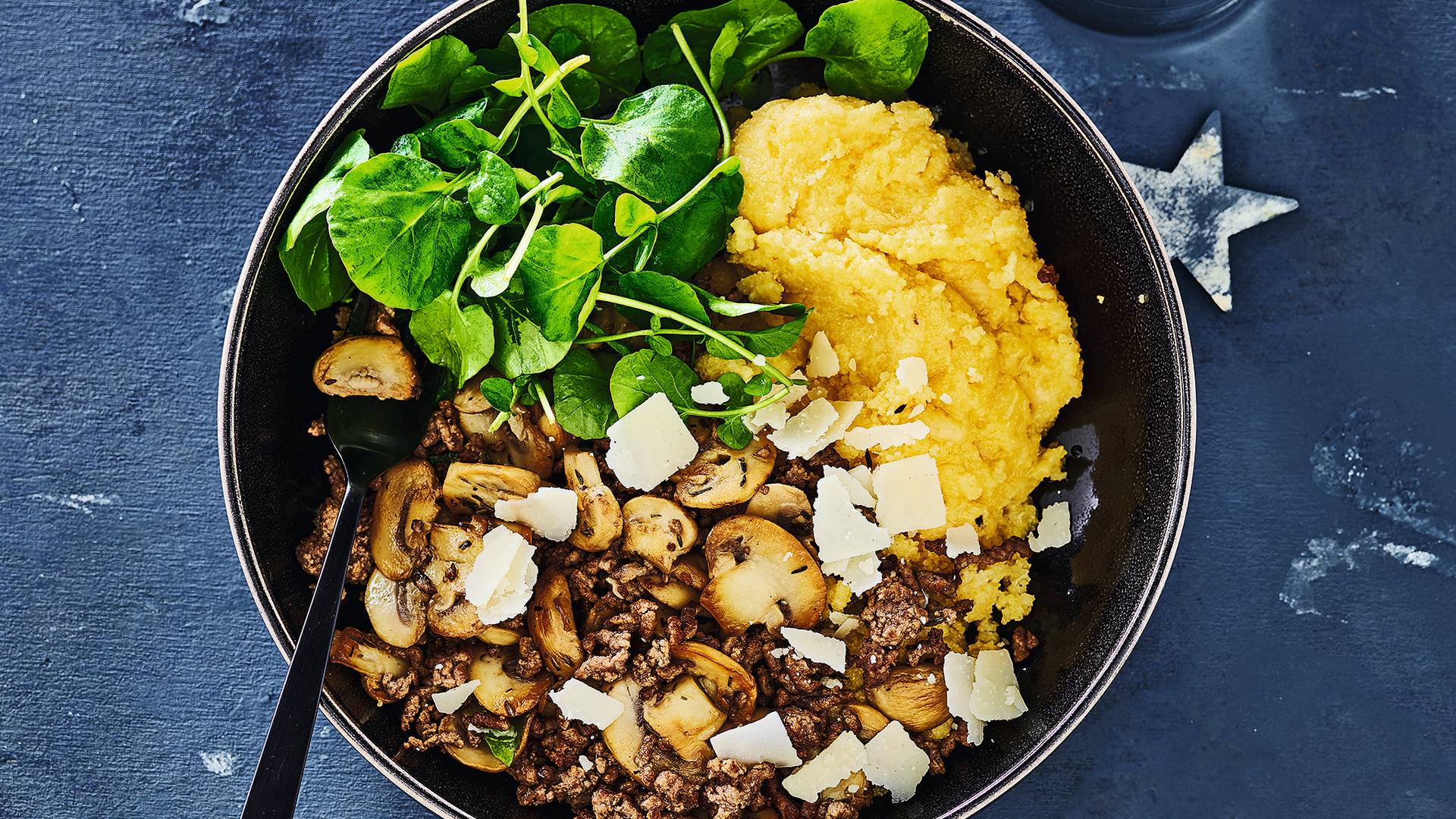 Romige polenta met parrano snippers recept - Allerhande | Albert Heijn