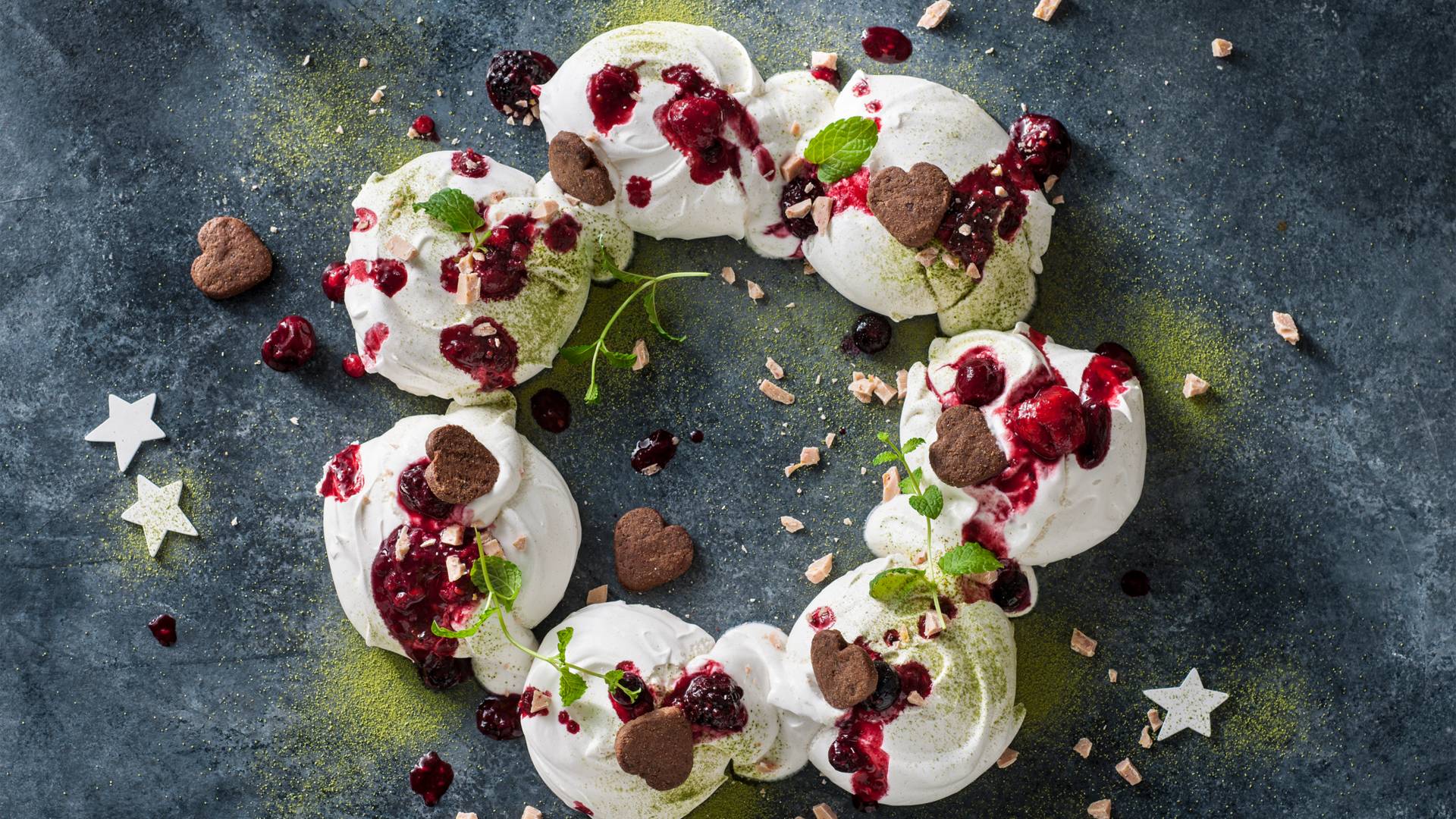Vegan meringue kerstkrans recept - Allerhande | Albert Heijn