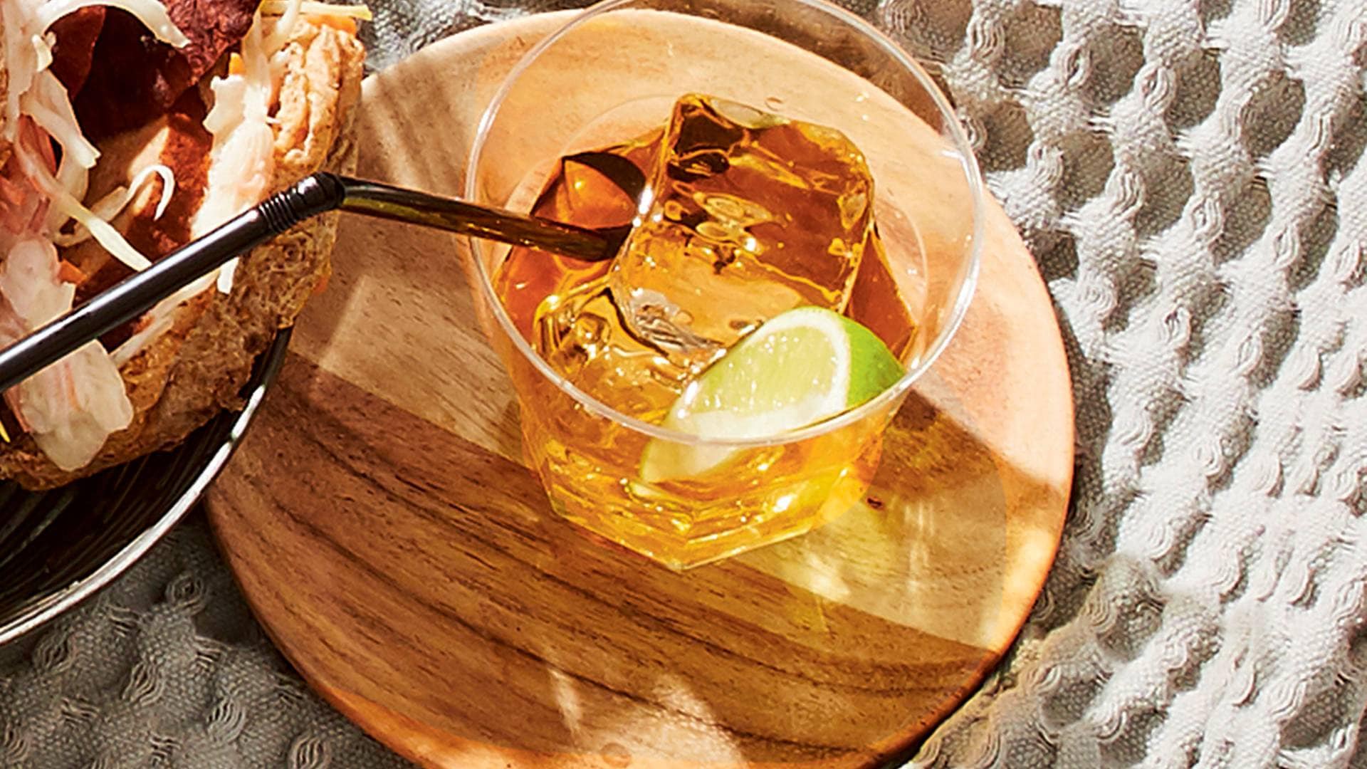 Frisse rooibosijsthee recept - Allerhande | Albert Heijn