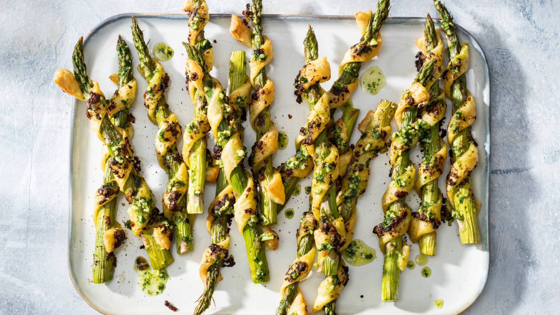 Groene asperges met bladerdeeg recept - Allerhande | Albert Heijn België