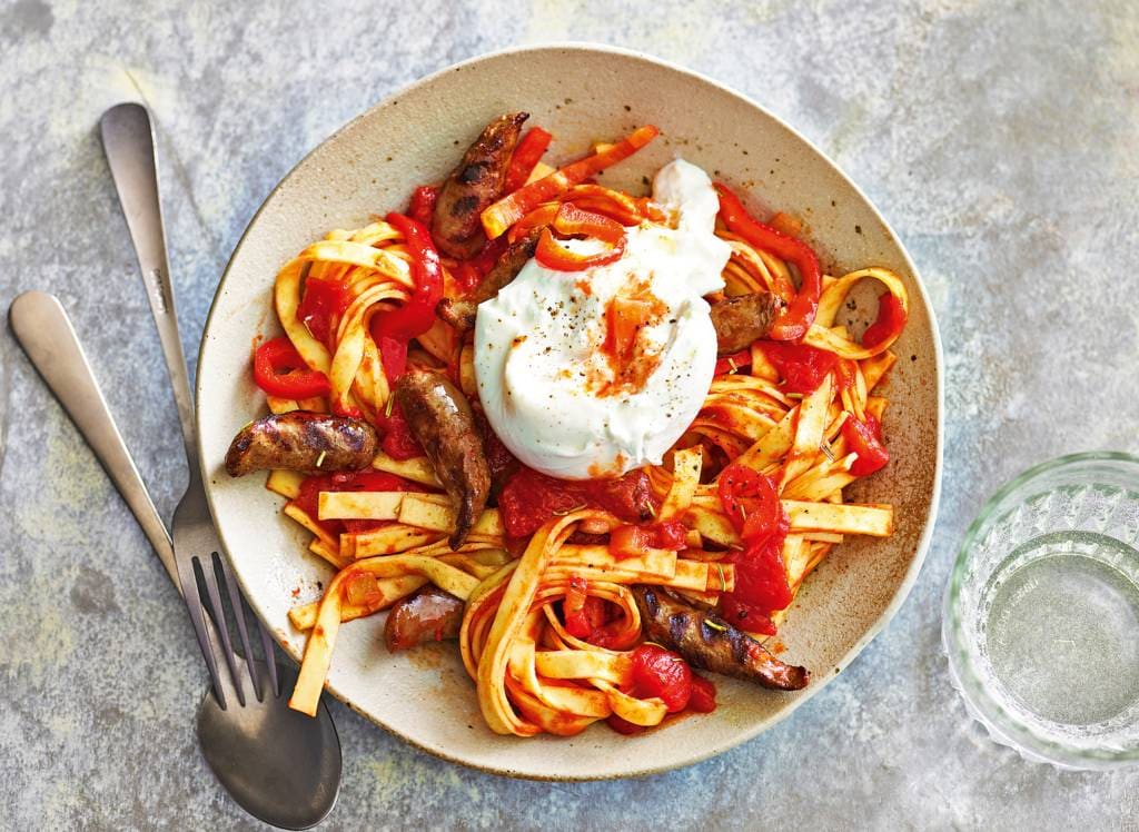 Pasta burrata met paprika en chipolata recept - Allerhande | Albert Heijn