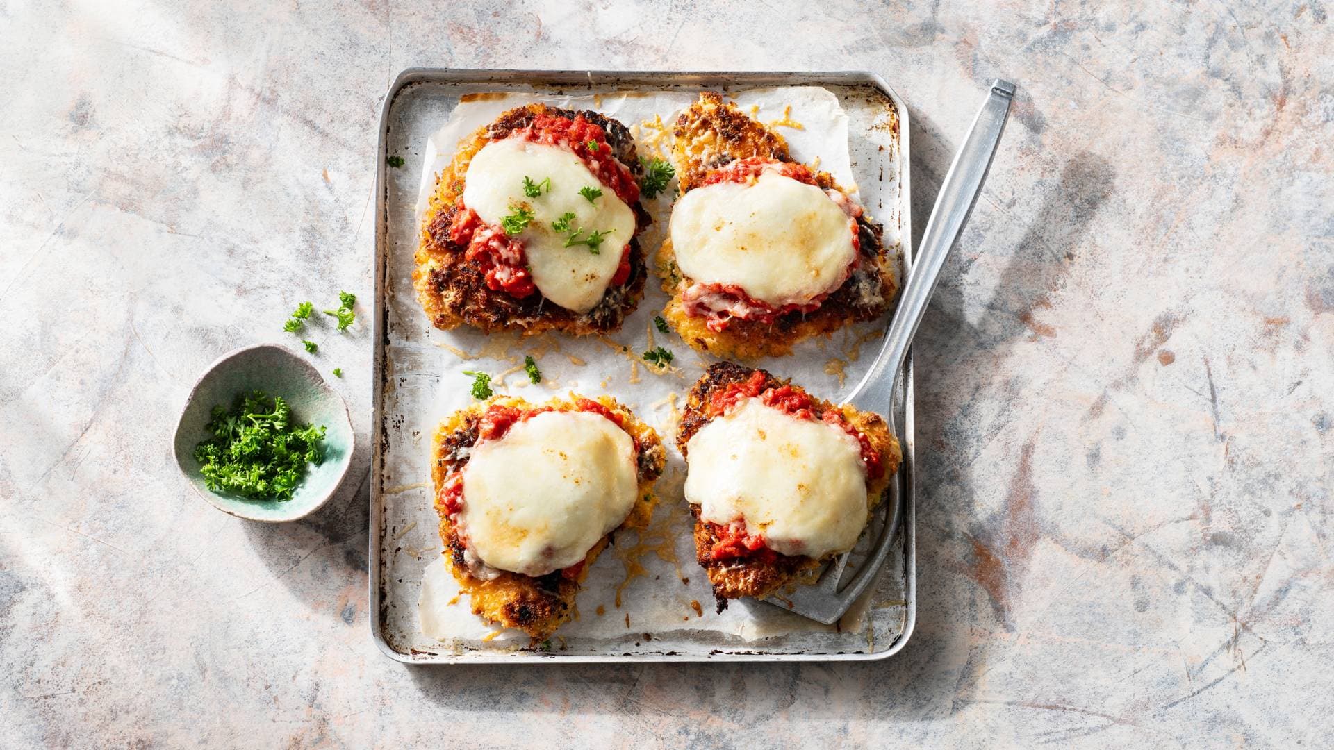 Chicken parmesan recept - Allerhande | Albert Heijn
