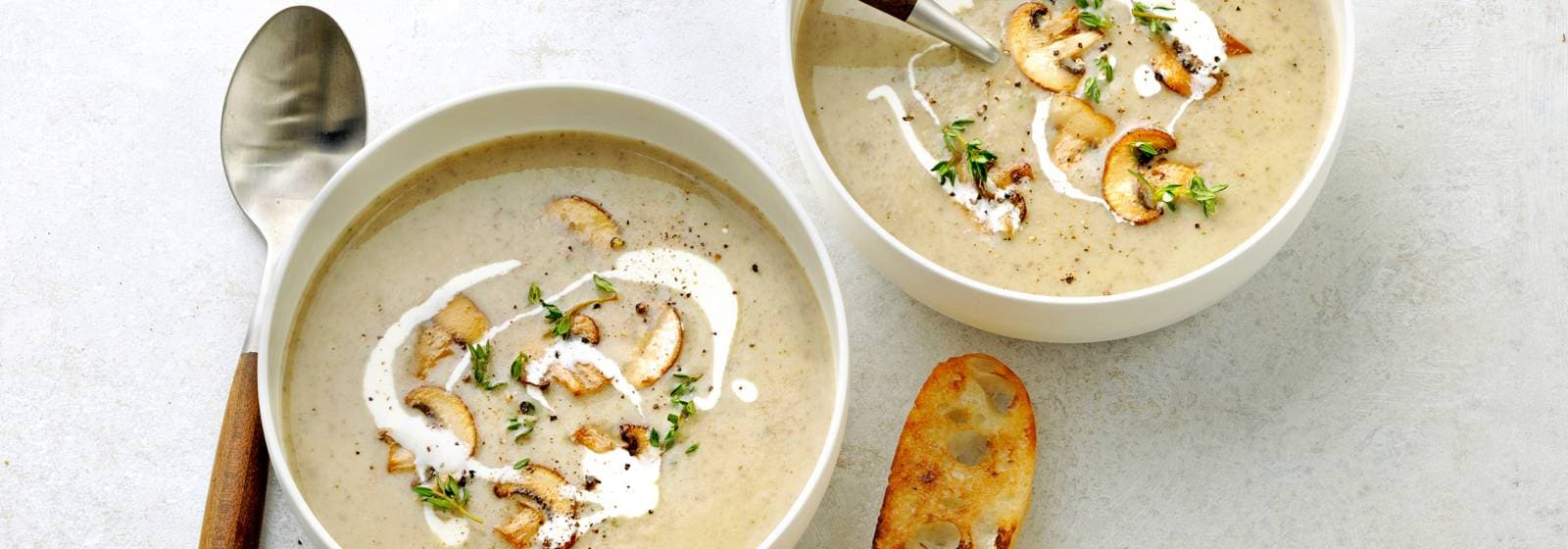 Champignonsoep gebonden recept - Allerhande | Albert Heijn