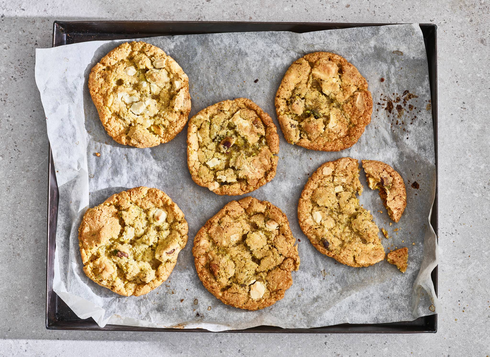 Koekjes met witte chocola en pistache van Nigella Lawson recept ...