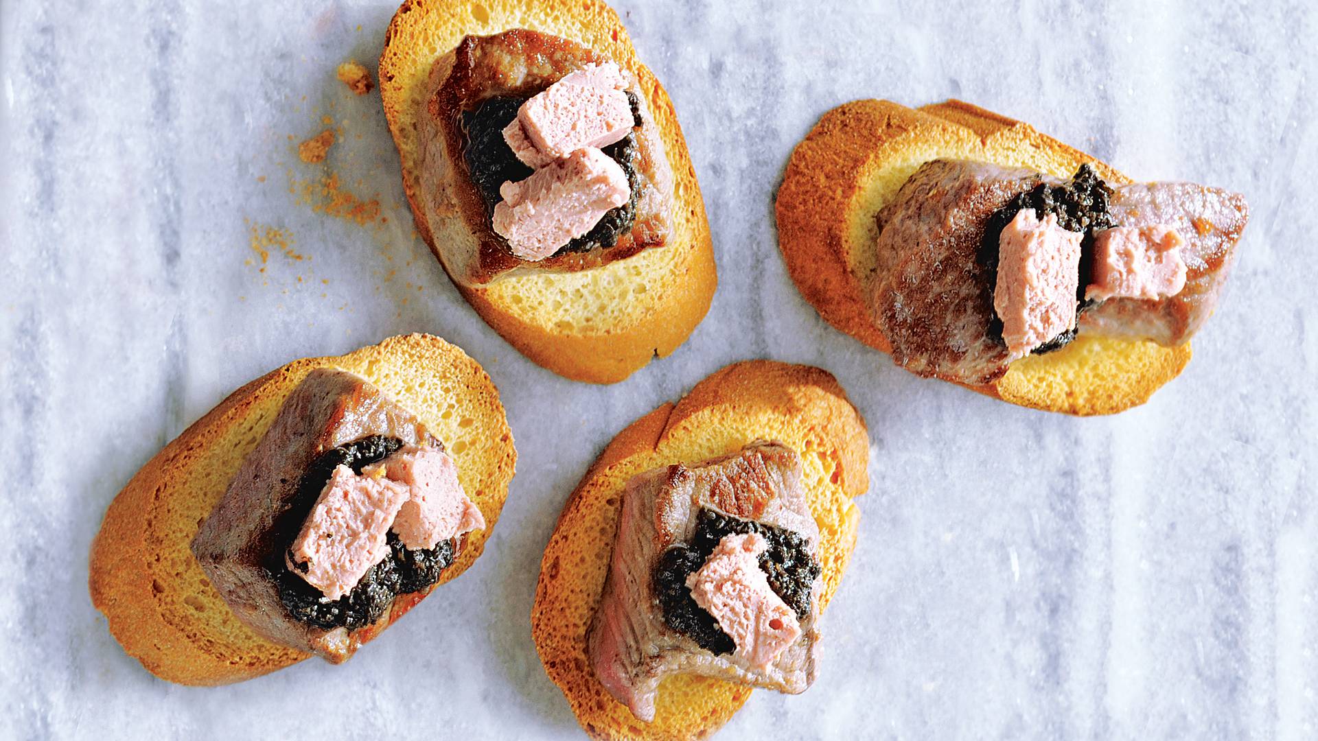 Mini biefstuk rossini recept - Allerhande | Albert Heijn