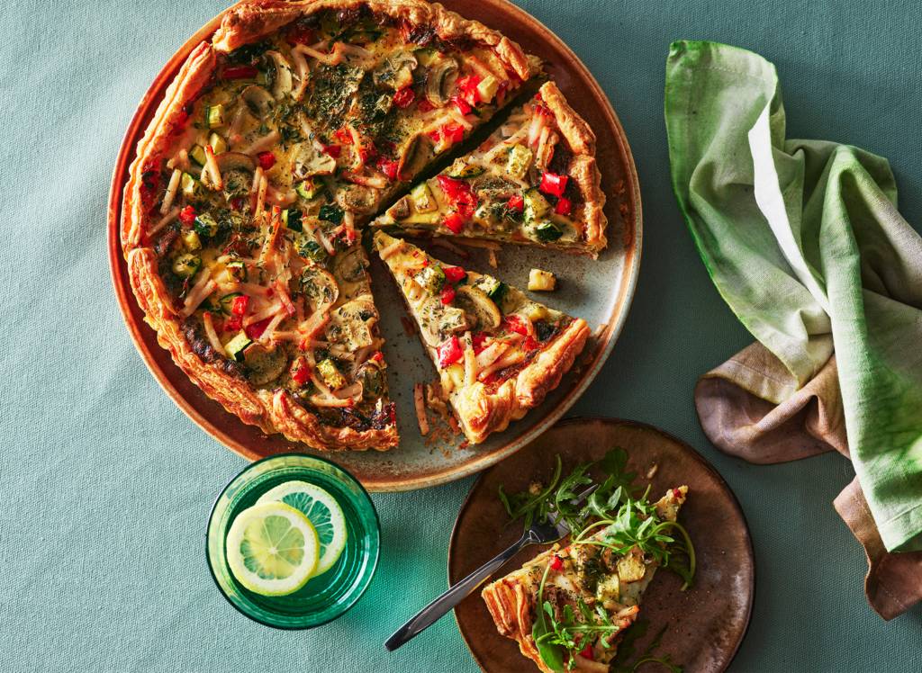 Quiche met kip en champignons recept - Allerhande | Albert Heijn