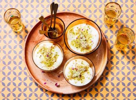 Libanese mhallabia recept - Allerhande | Albert Heijn