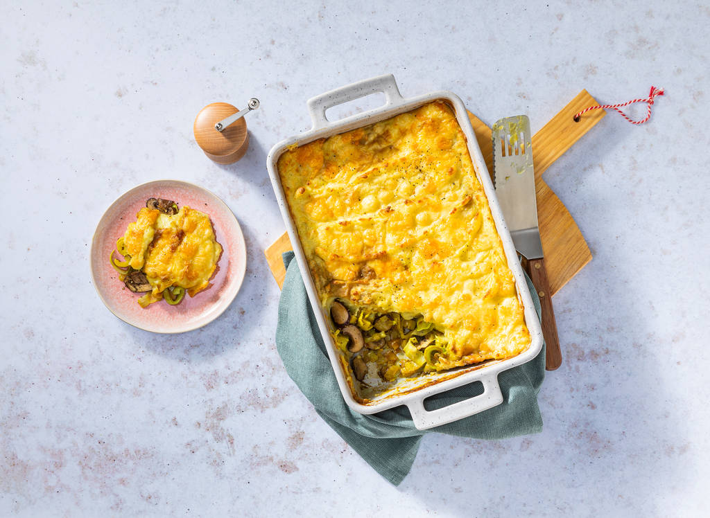 Ovenschotel van aardappel en champignons recept - Allerhande | Albert Heijn