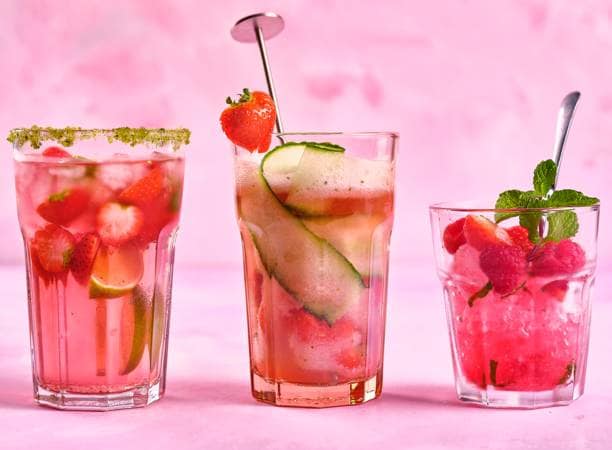 Frozen strawberry daiquiri mocktail recept - Allerhande | Albert Heijn