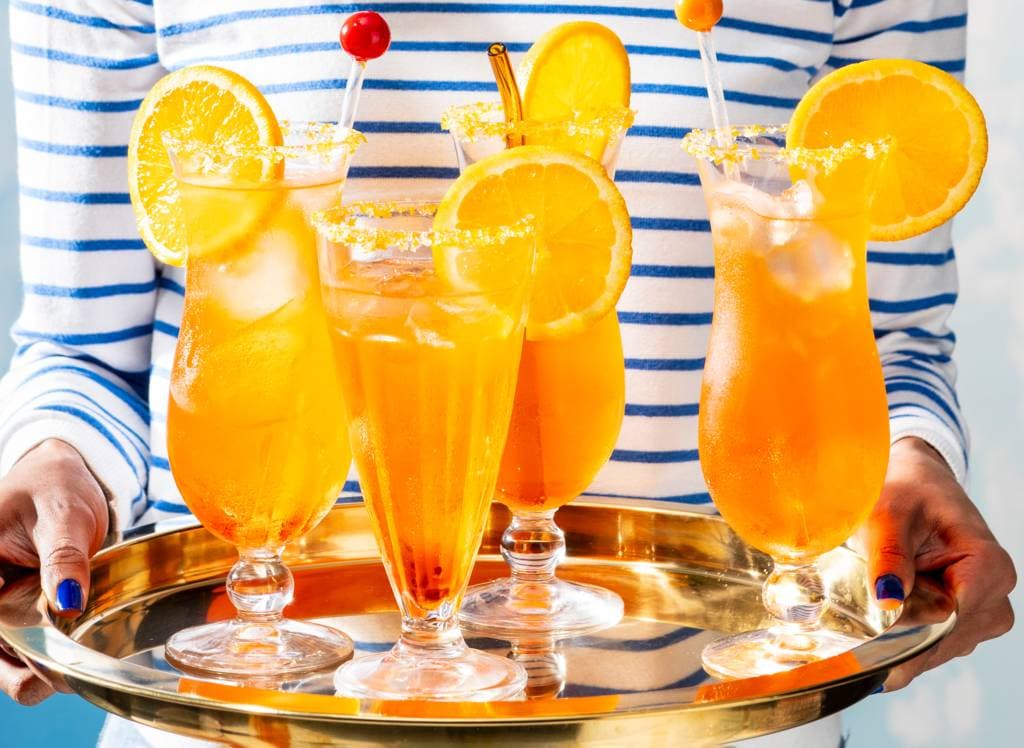 10+ oranje cocktails en drankjes van Allerhande | Albert Heijn