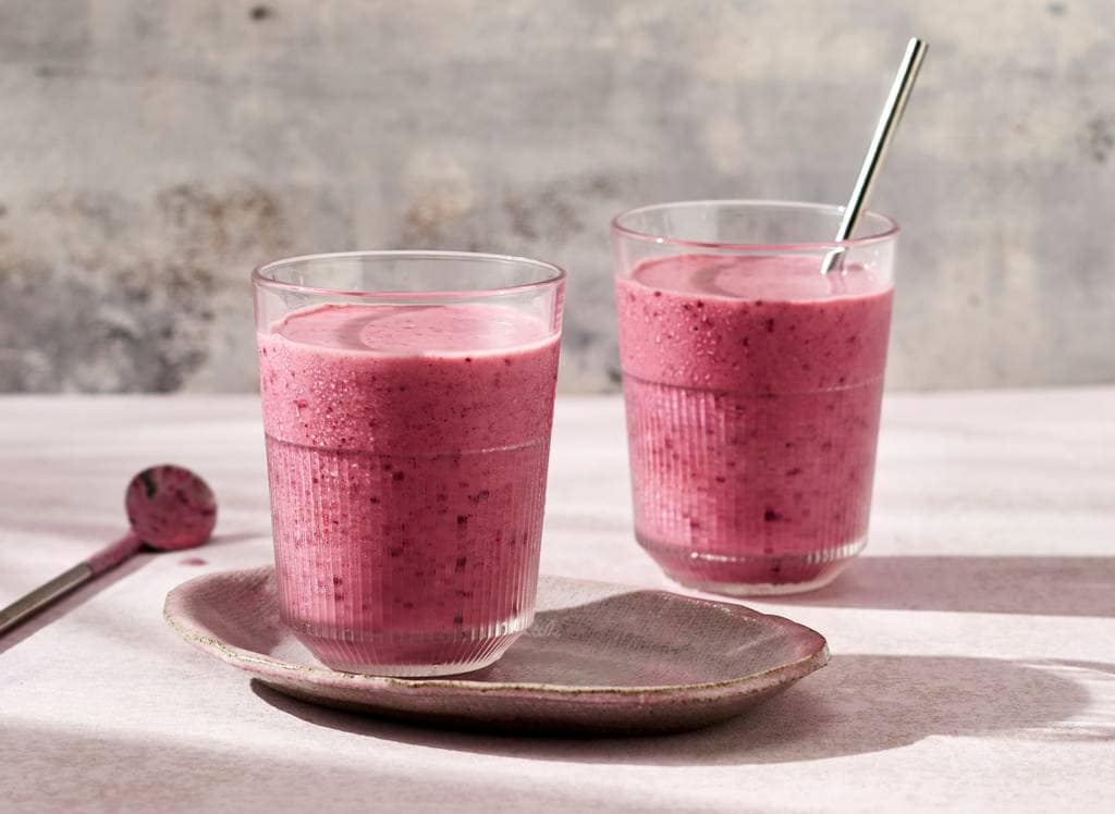 Smoothie met zomerfruit en havermout recept - Allerhande | Albert Heijn