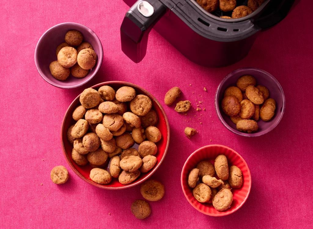 Pepernoten uit de airfryer recept - Allerhande | Albert Heijn