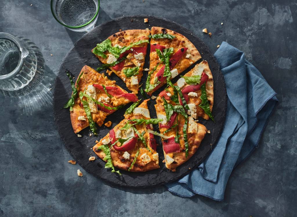 Flatbread met vlamsalade (advertorial) recept - Allerhande | Albert Heijn